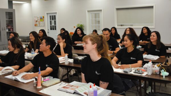 [Cosmo Beauty College_About Us]-[Cosmo Beauty College_Home Page]-[Cosmo ...